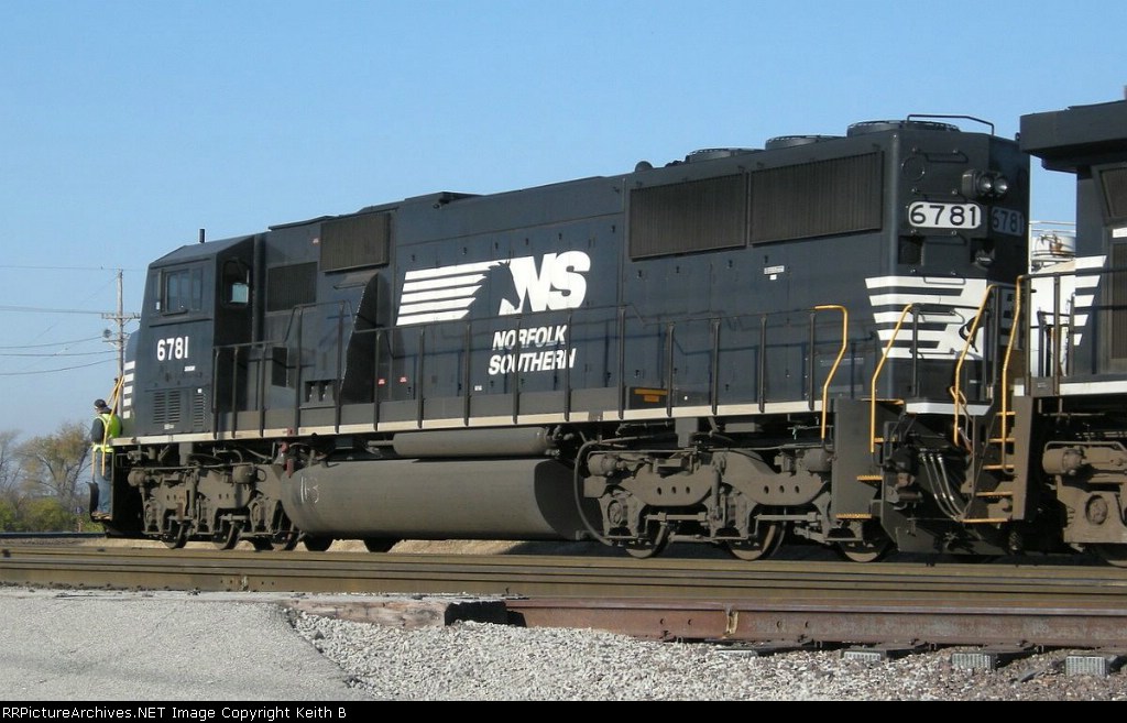 NS 6781